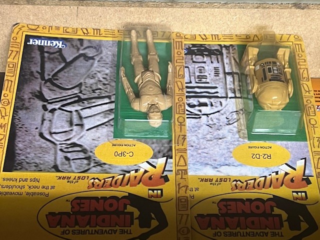Raiders of the Lost Ark / Star Wars - R2D2 and C3PO cards